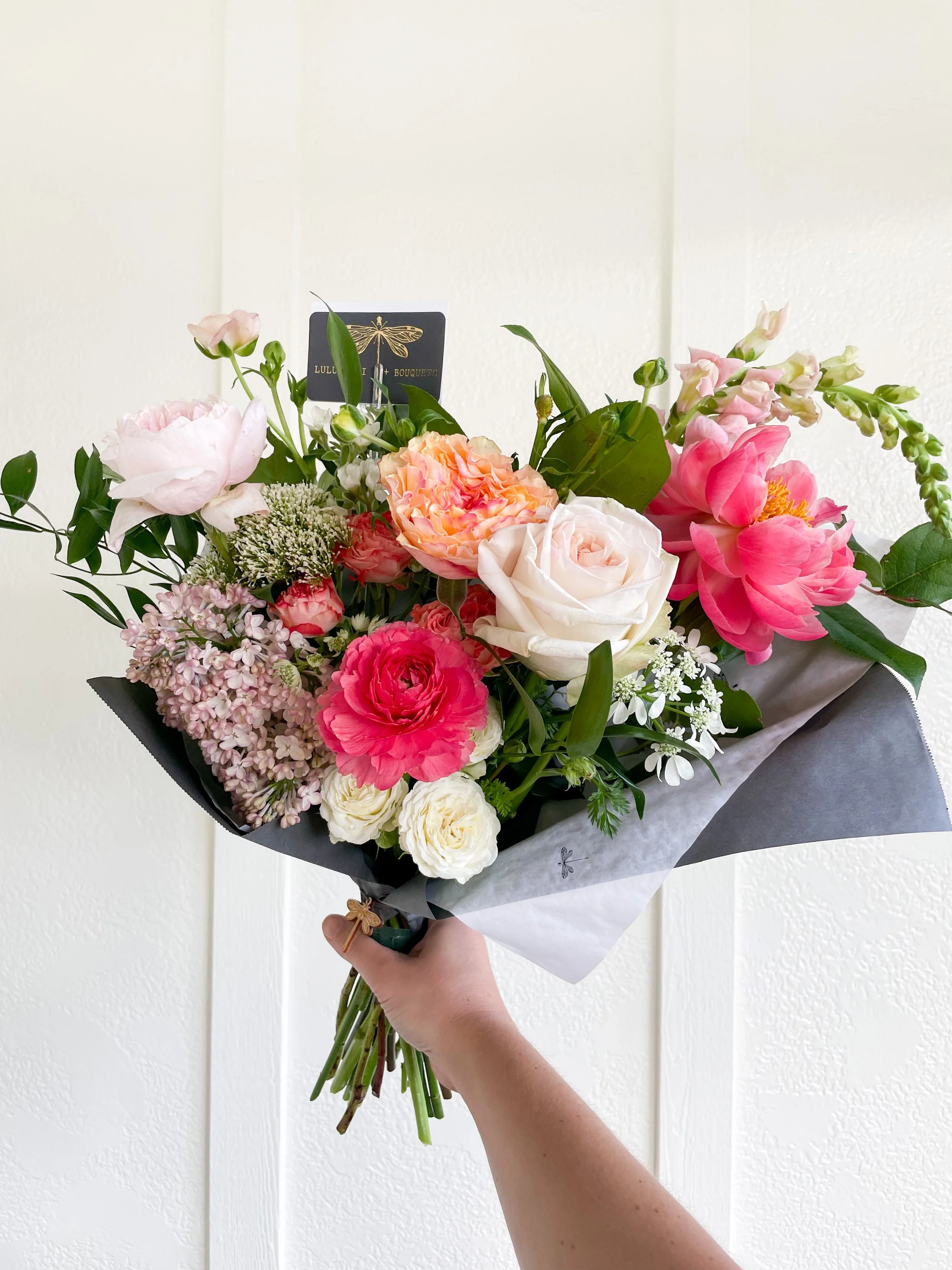 Shop Fresh and Beautiful Floral Arrangements | Lulu's Lei and Bouquets ...
