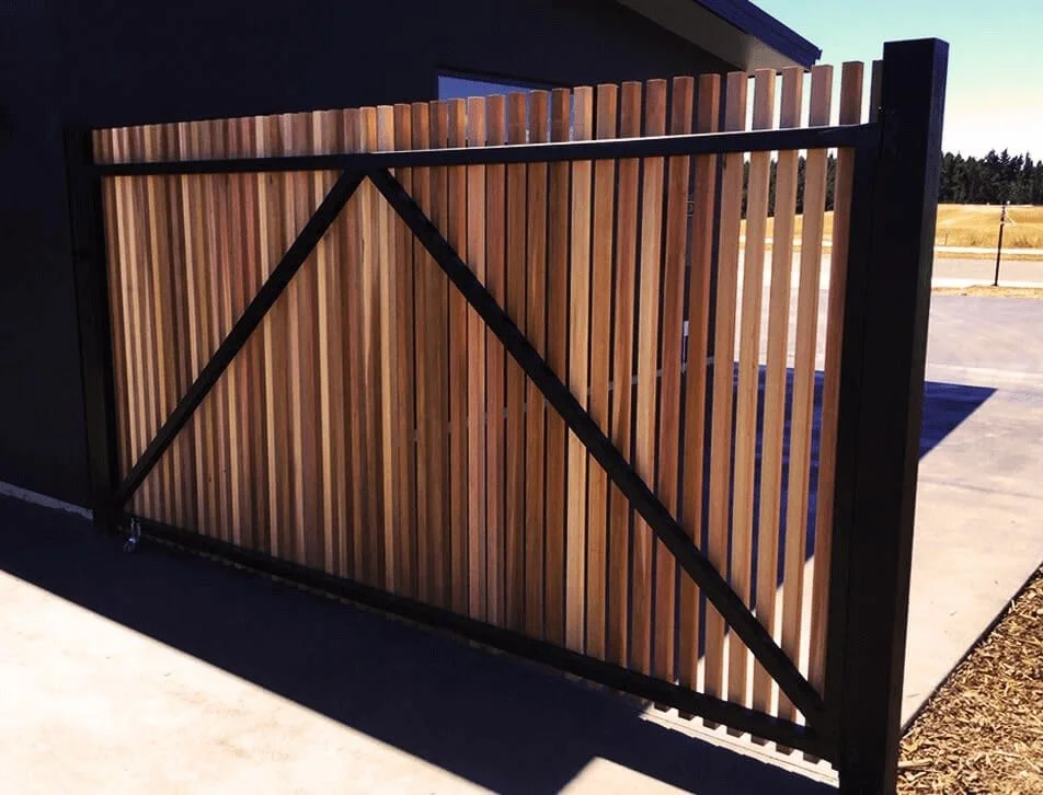 Fencing & Screens — New Vision Landscapes Nelson