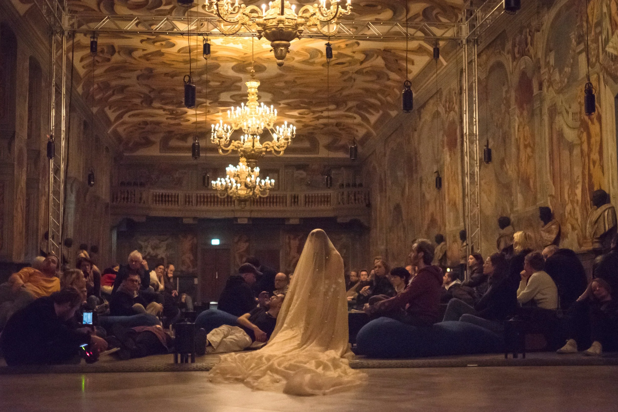 About MONOM — monom