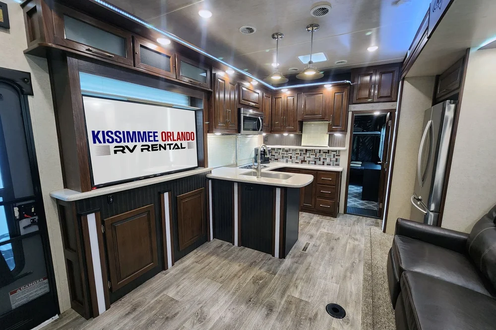 45 ft Cyclone Fifth Wheel Trailer | Kissimmee Orlando RV Rental