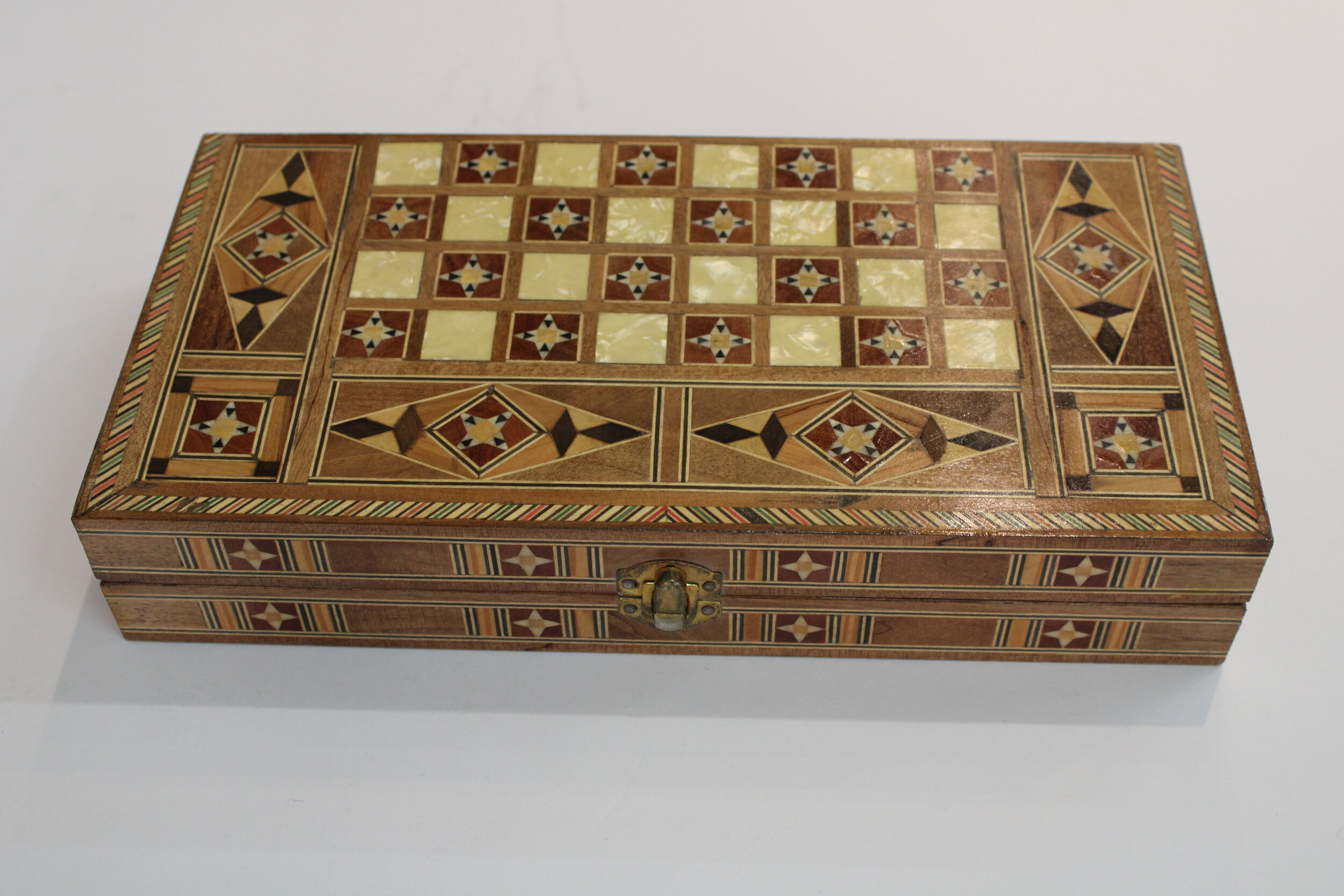 Backgammon Game Box — ORIENTAL CARPET COMPANY