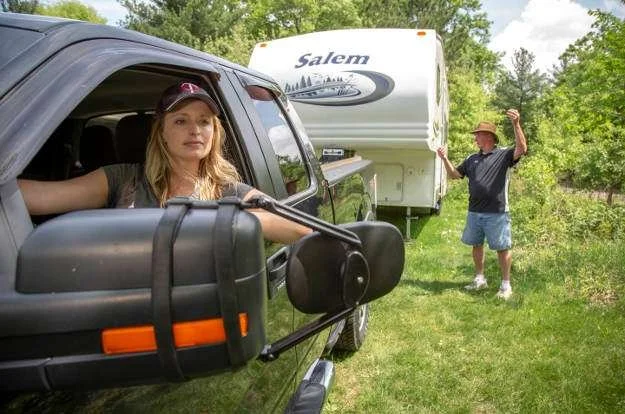 Ensuring a Safe Connection: A Step-By-Step Trailer Hitching Guide ...