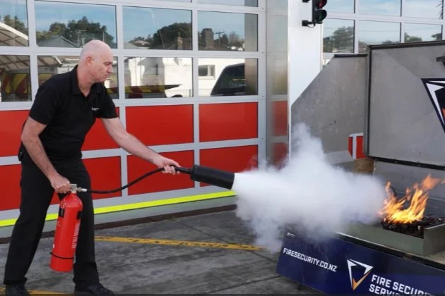 Fire Extinguisher Training NZ | Virtual Reality and Live Training