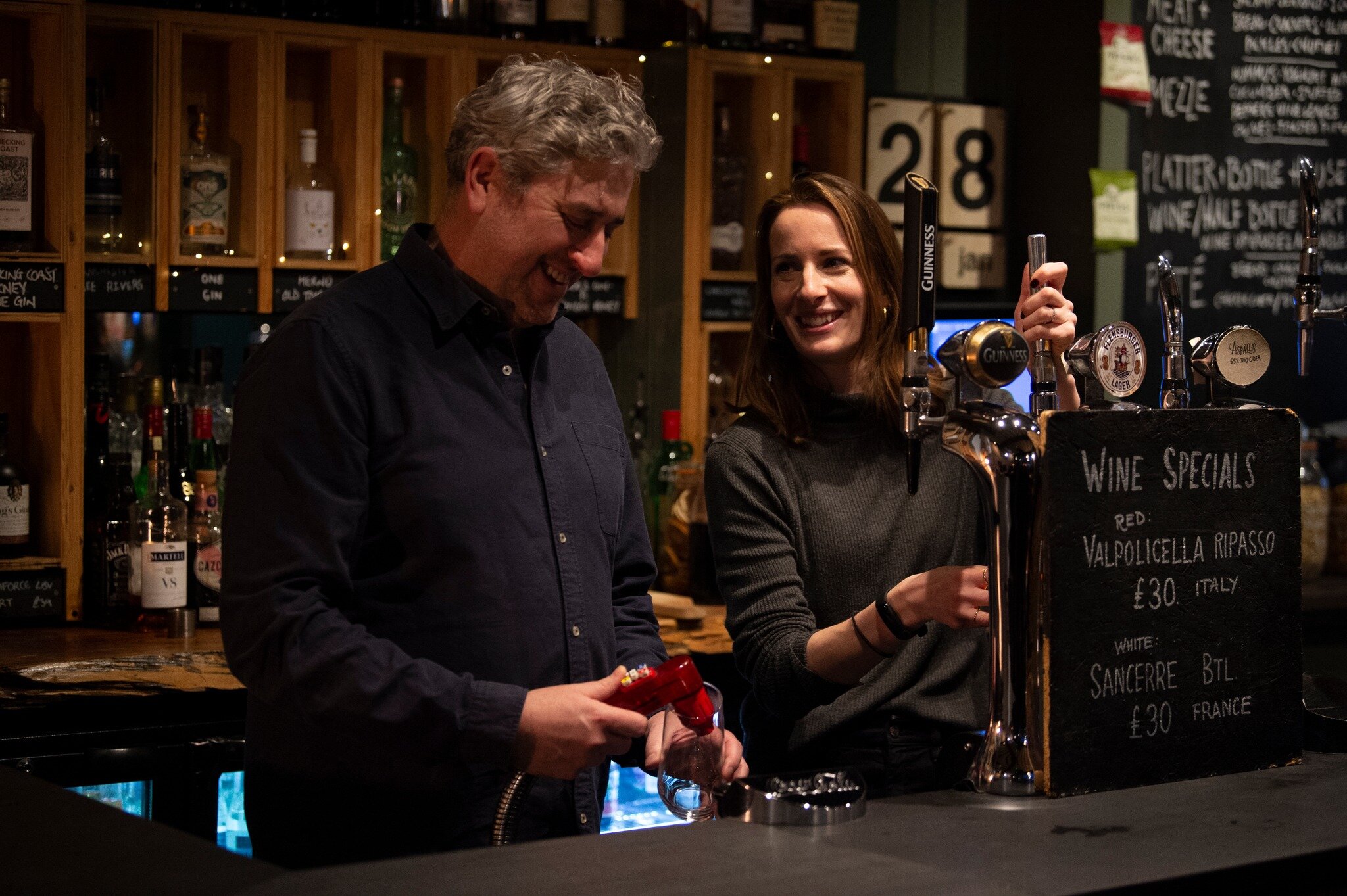 The Cornerhouse Bar, Chester. Great Food, Drink & Live Entertainment