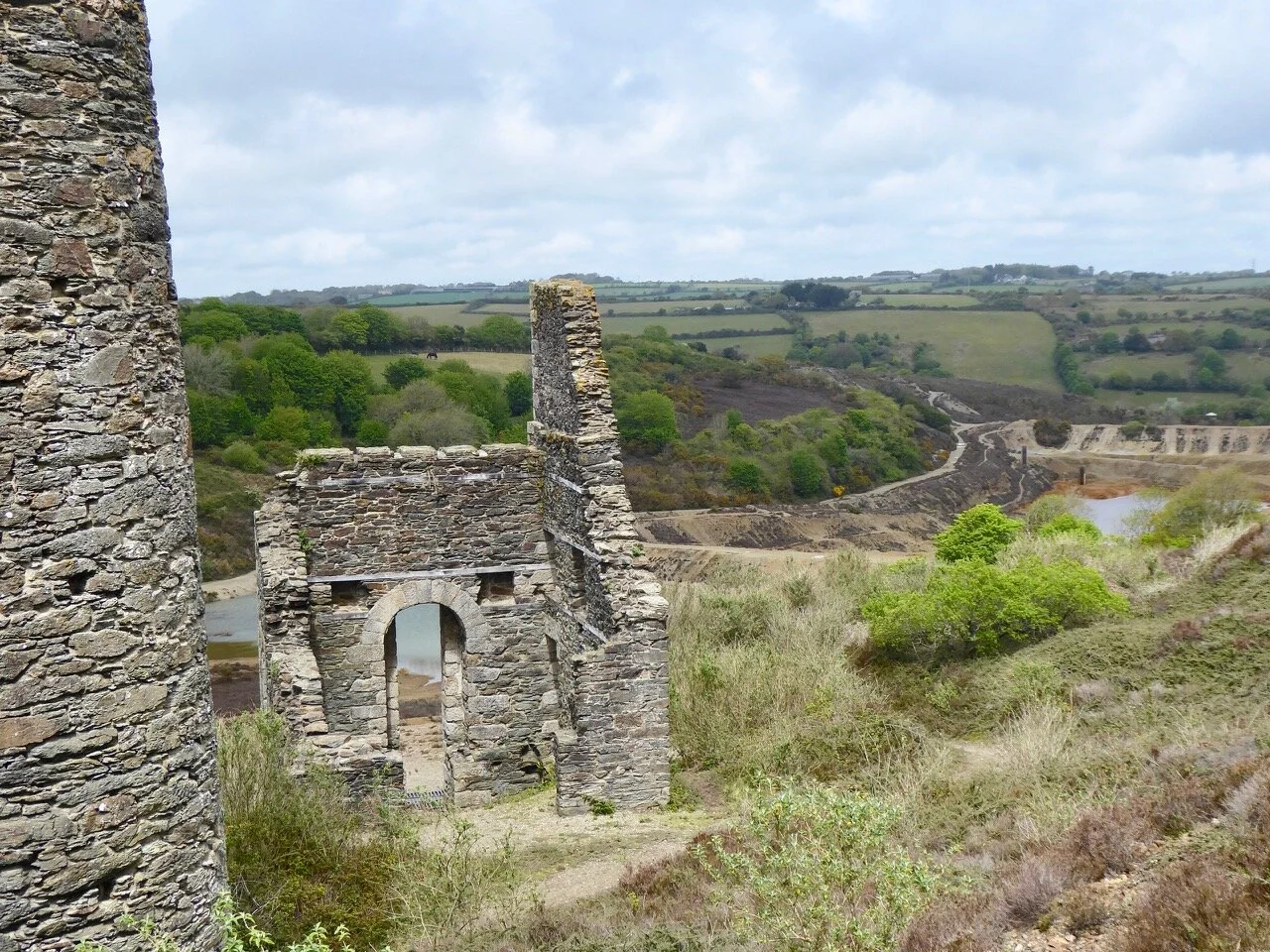 field trip - “the pigment road trip” cornwall 2021 — susie koren