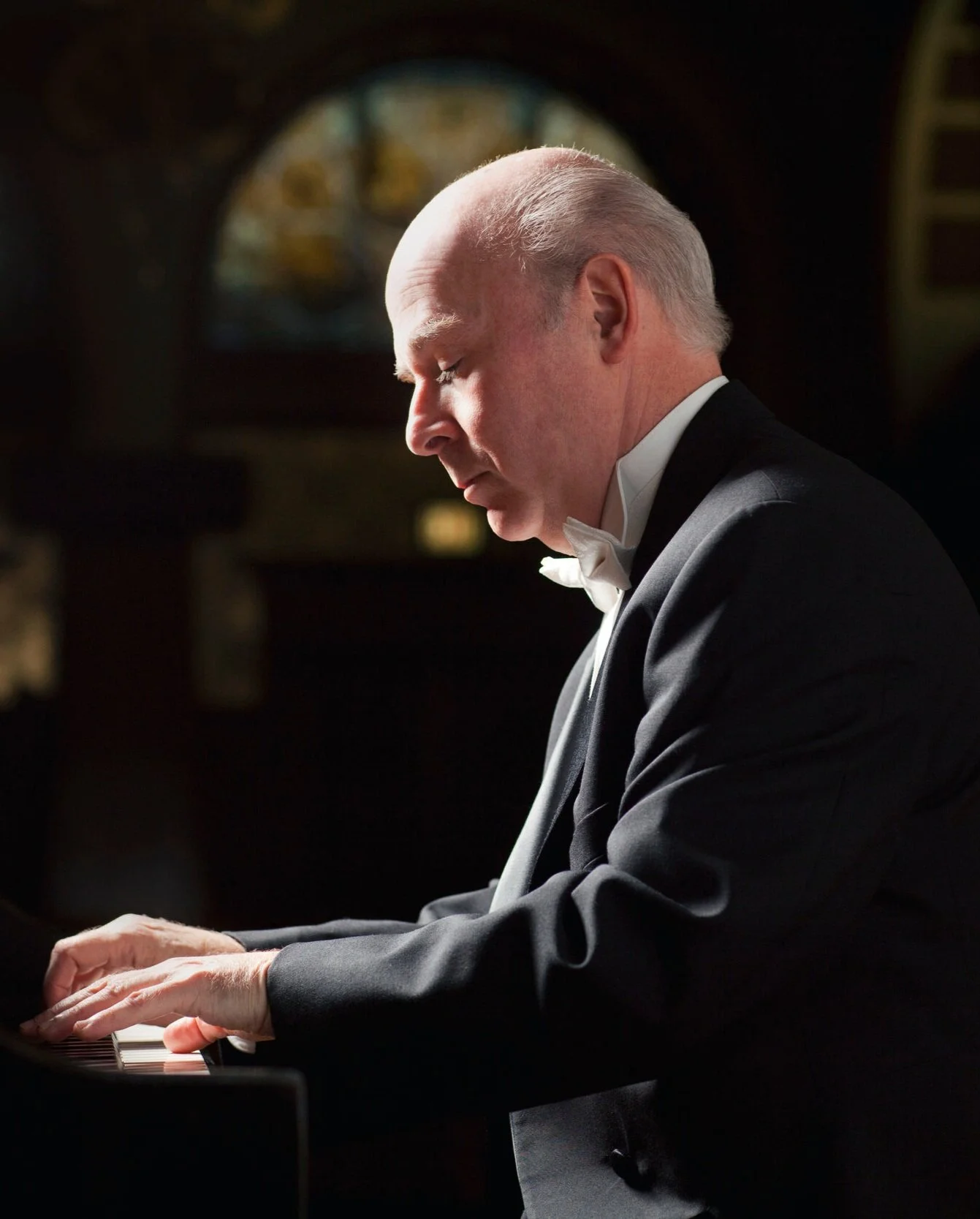 Biography — Jorge Federico Osorio