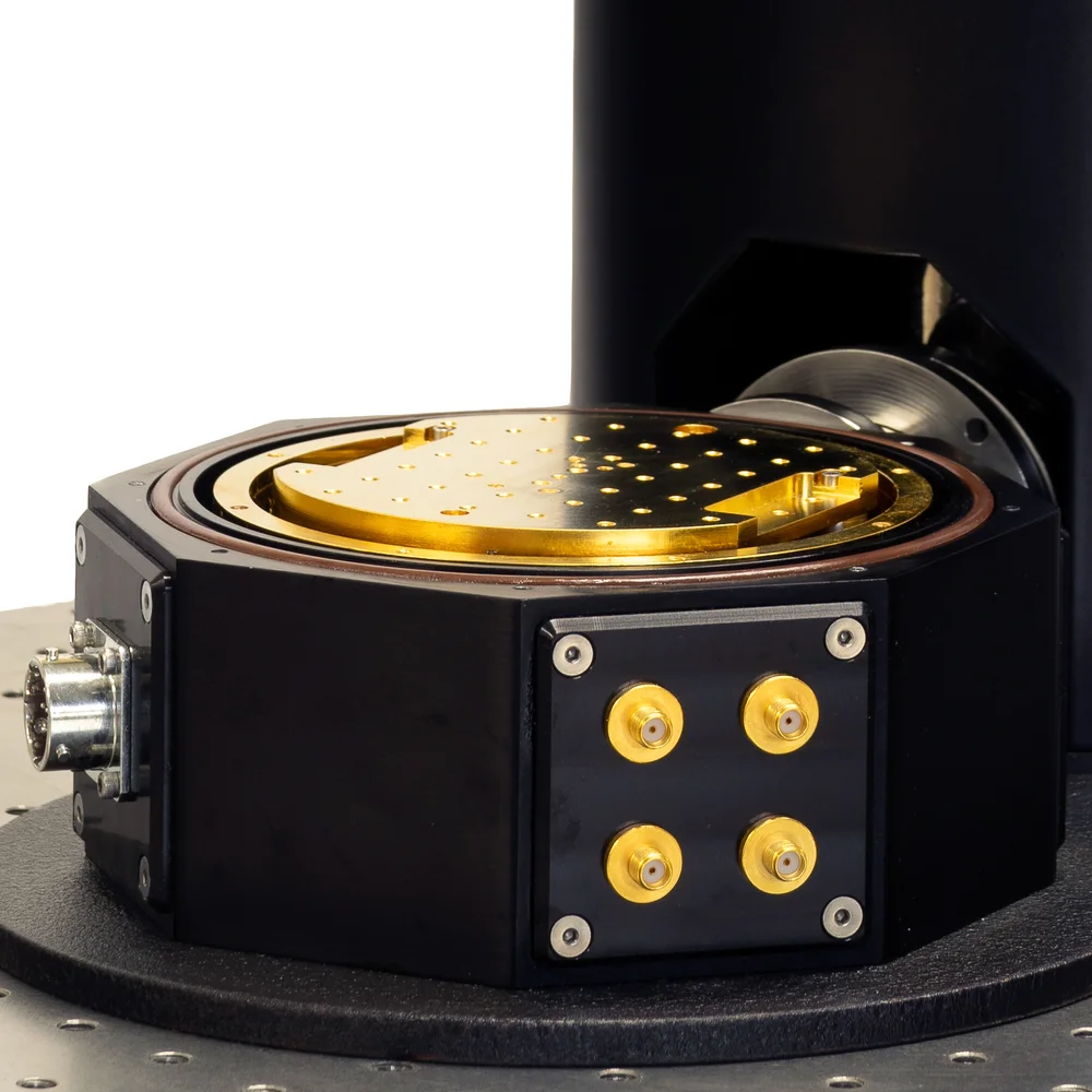 The µDrift Cryostat — Advanced Research Systems