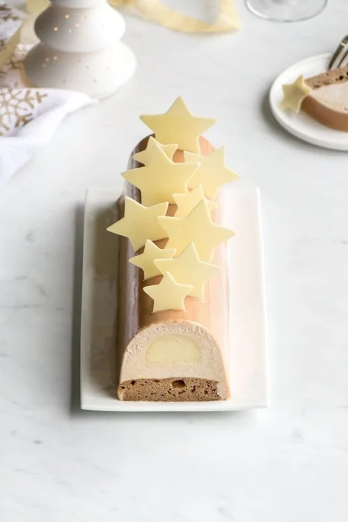 La Parfaite Bûche de Noël: A Guide to Crafting the Perfect French Yule ...
