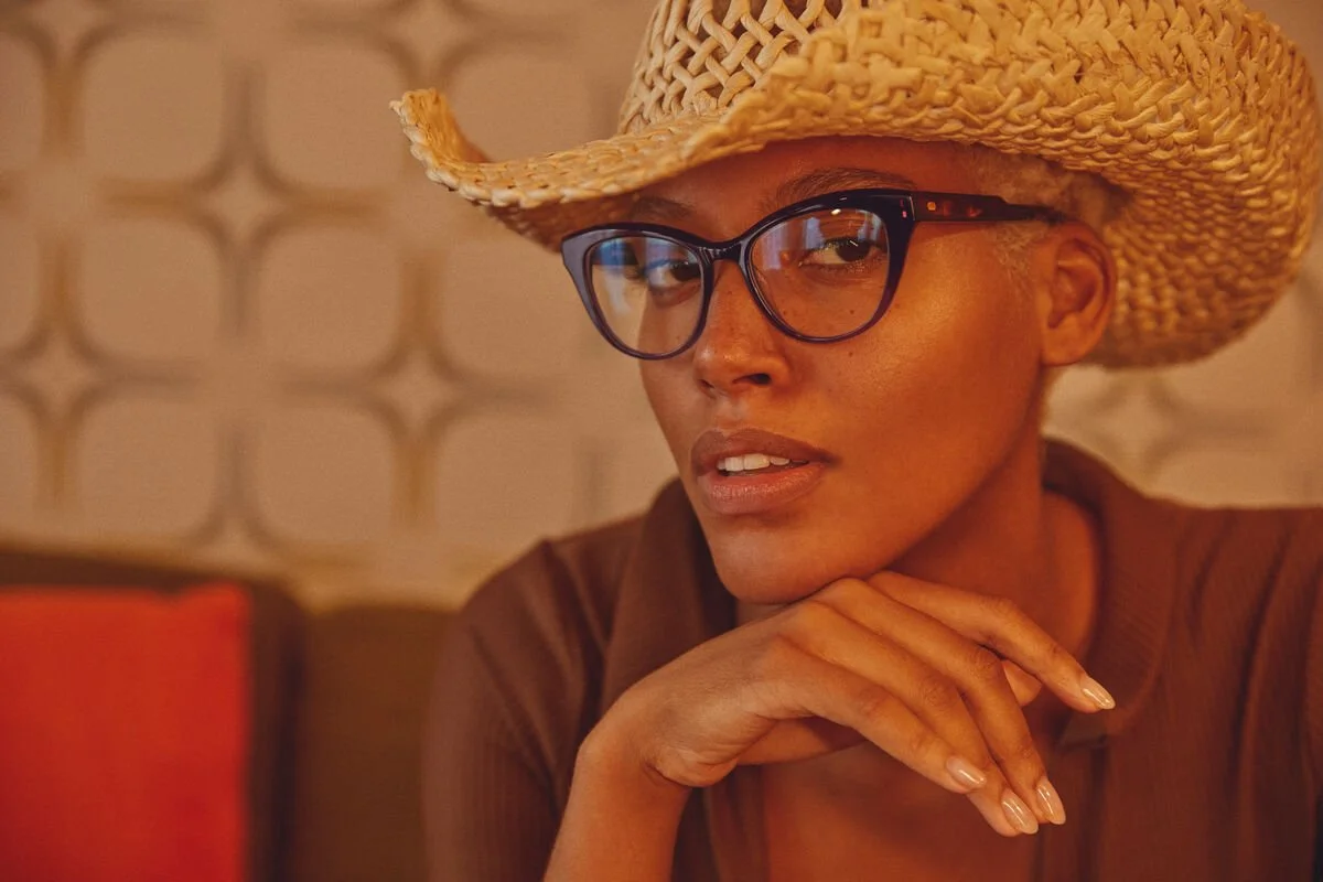 Entourage of 7 Eyewear: Embrace the Essence of Cool — MOSH