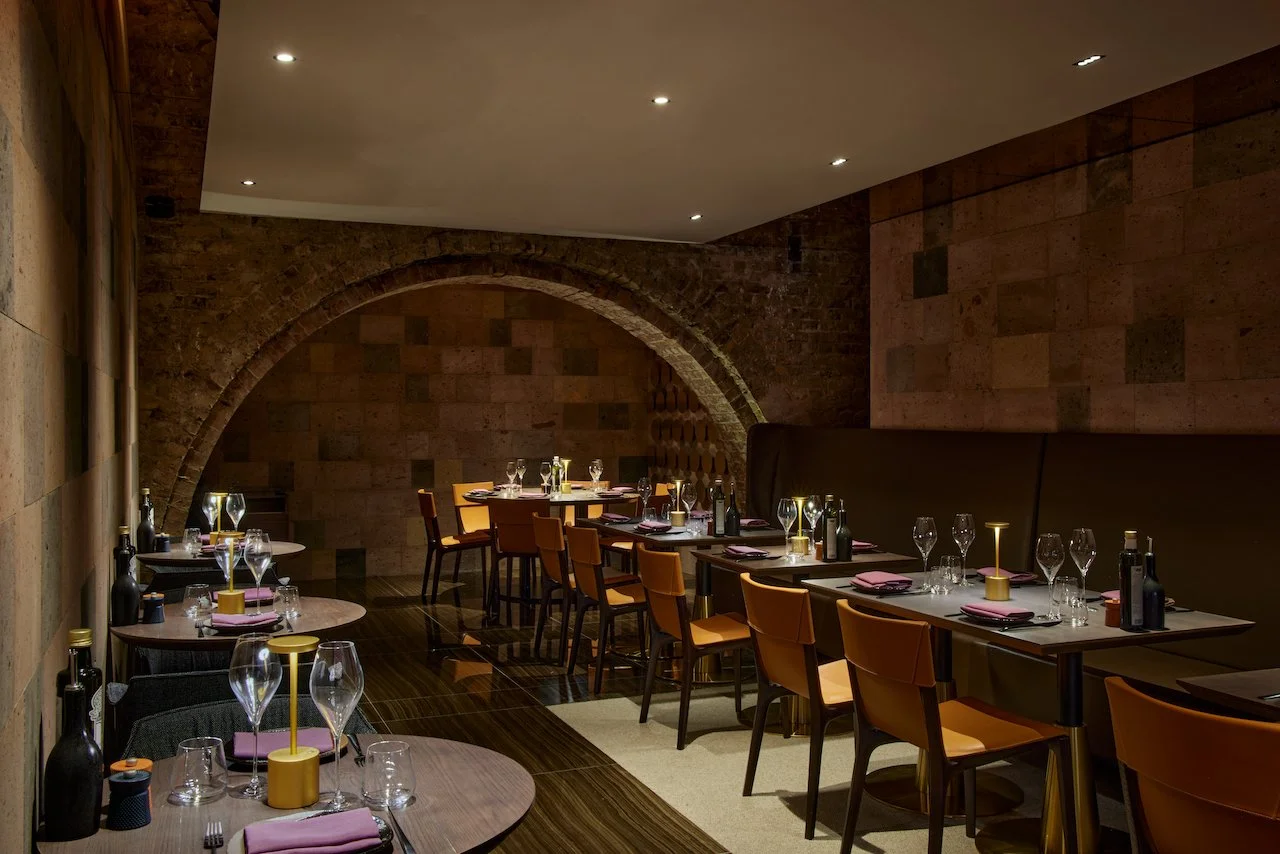 Lusin Mayfair Review — The Mayfair Musings