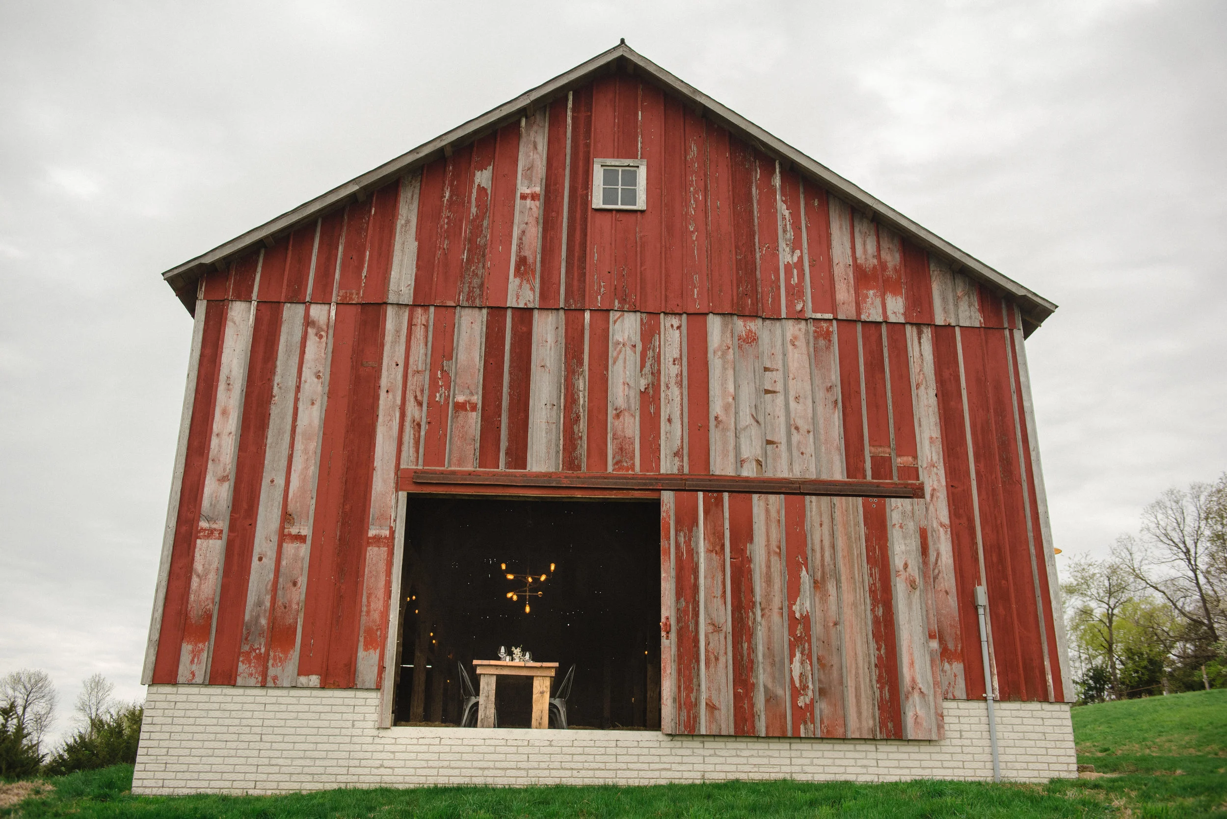 The Barn — Lone Oaks Farm