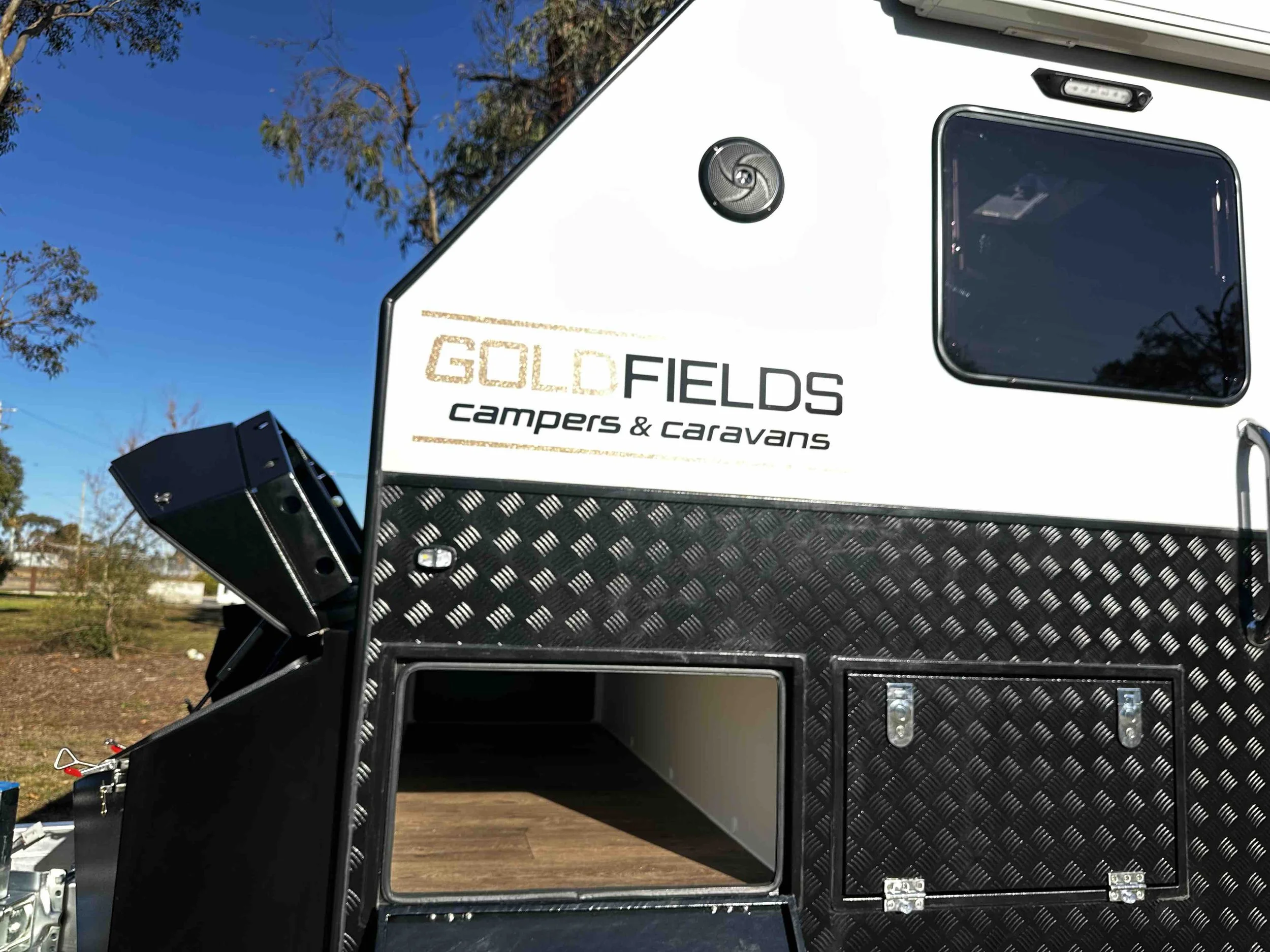 Explorer 16 — Goldfields Campers