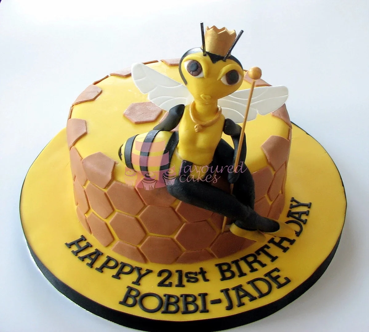 Ladies Cakes — Favoured Cakes || Sidcup, Kent