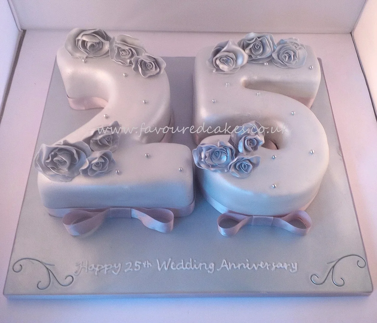 Number & Letter Cakes — Favoured Cakes || Sidcup, Kent