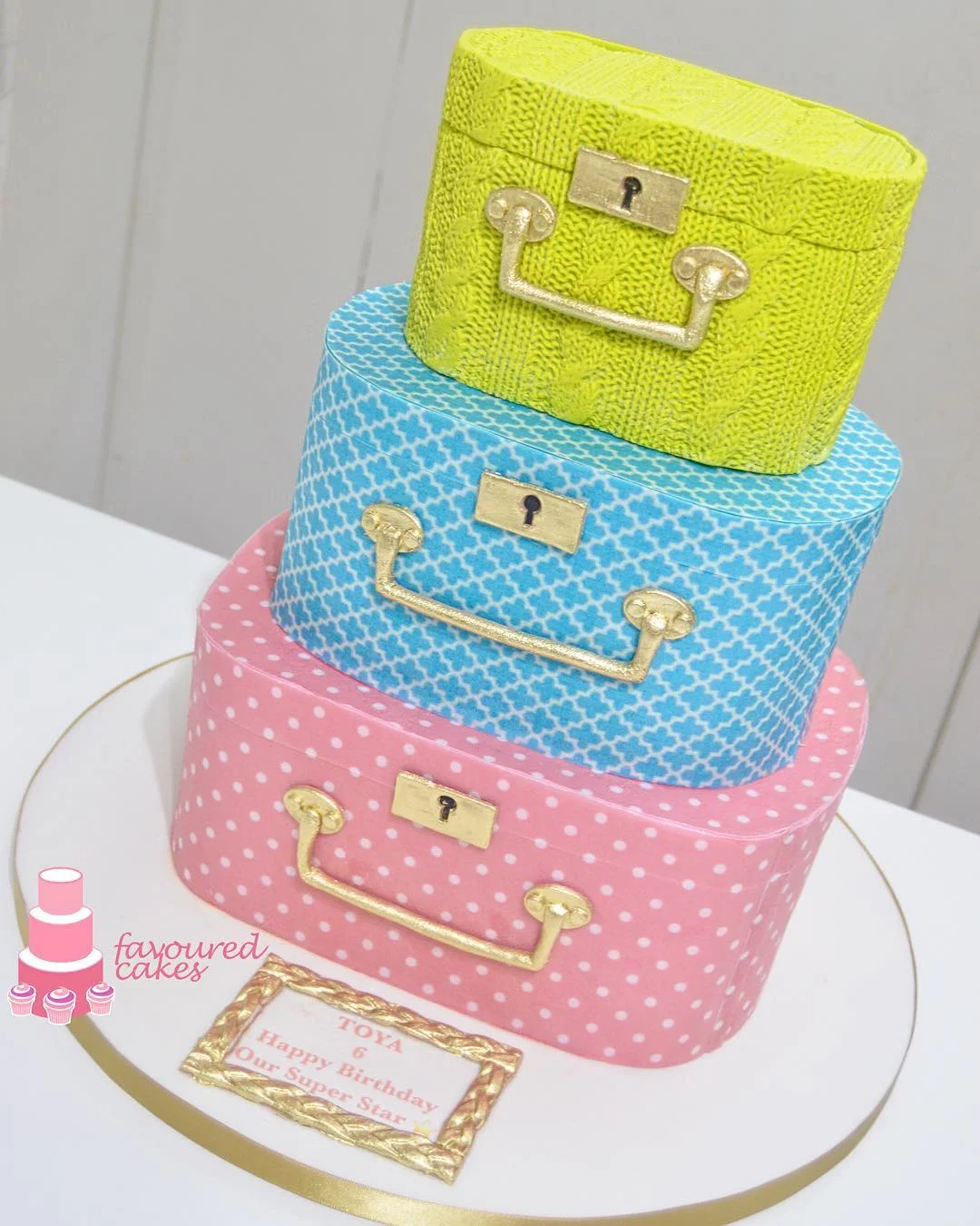 Cakes for Girls — Favoured Cakes || Sidcup, Kent