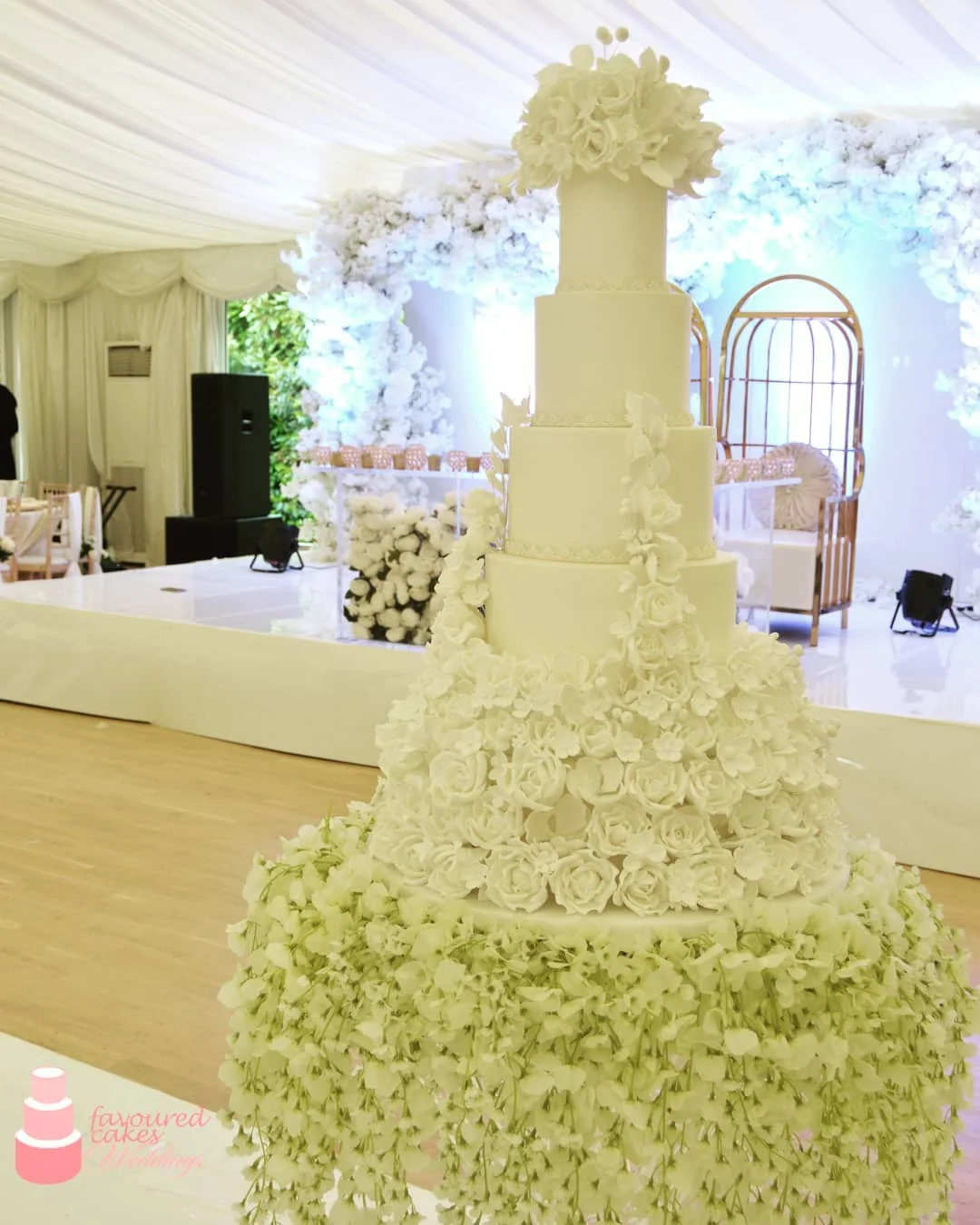 Wedding Cakes — Favoured Cakes || Sidcup, Kent