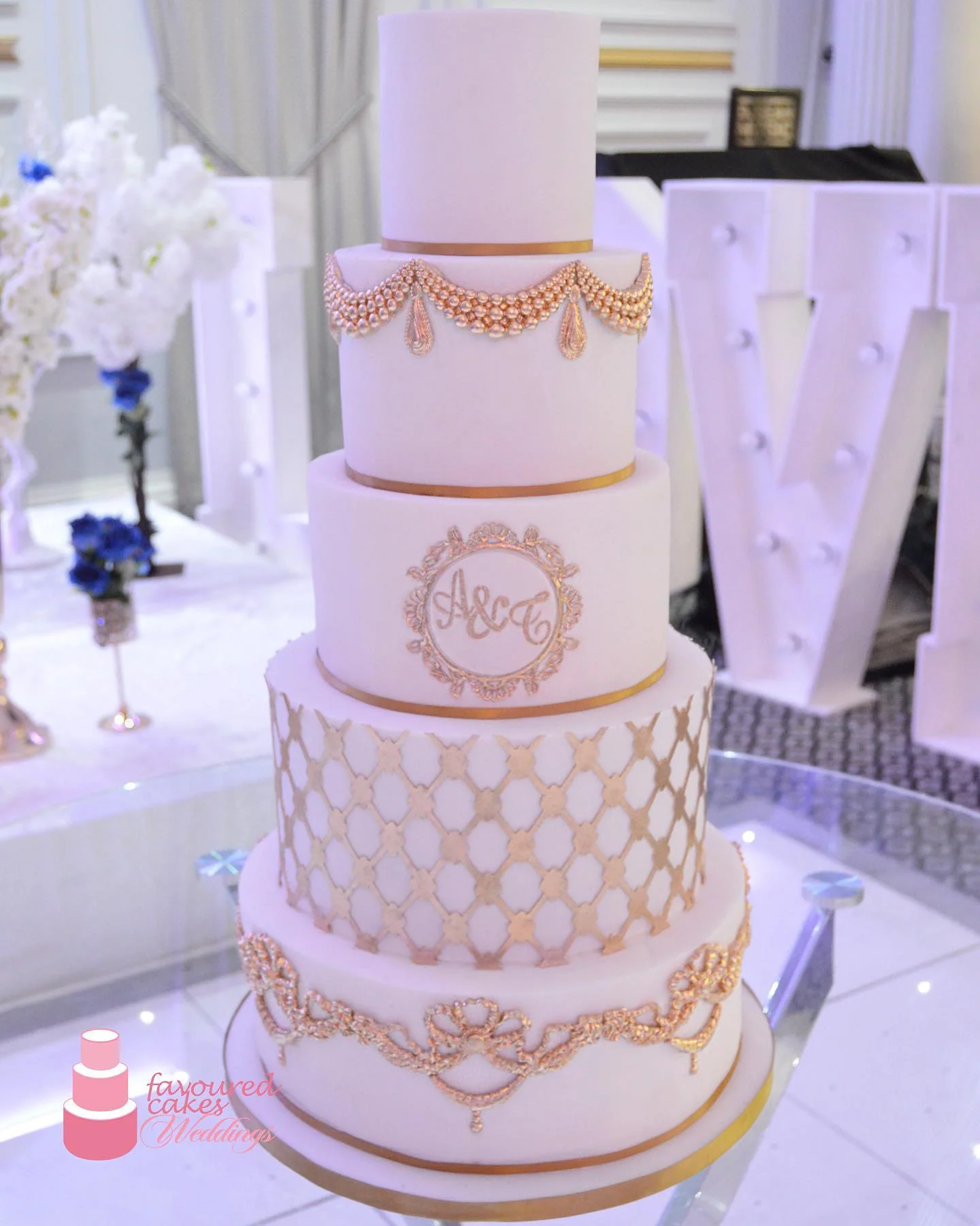 Wedding Cakes — Favoured Cakes || Sidcup, Kent