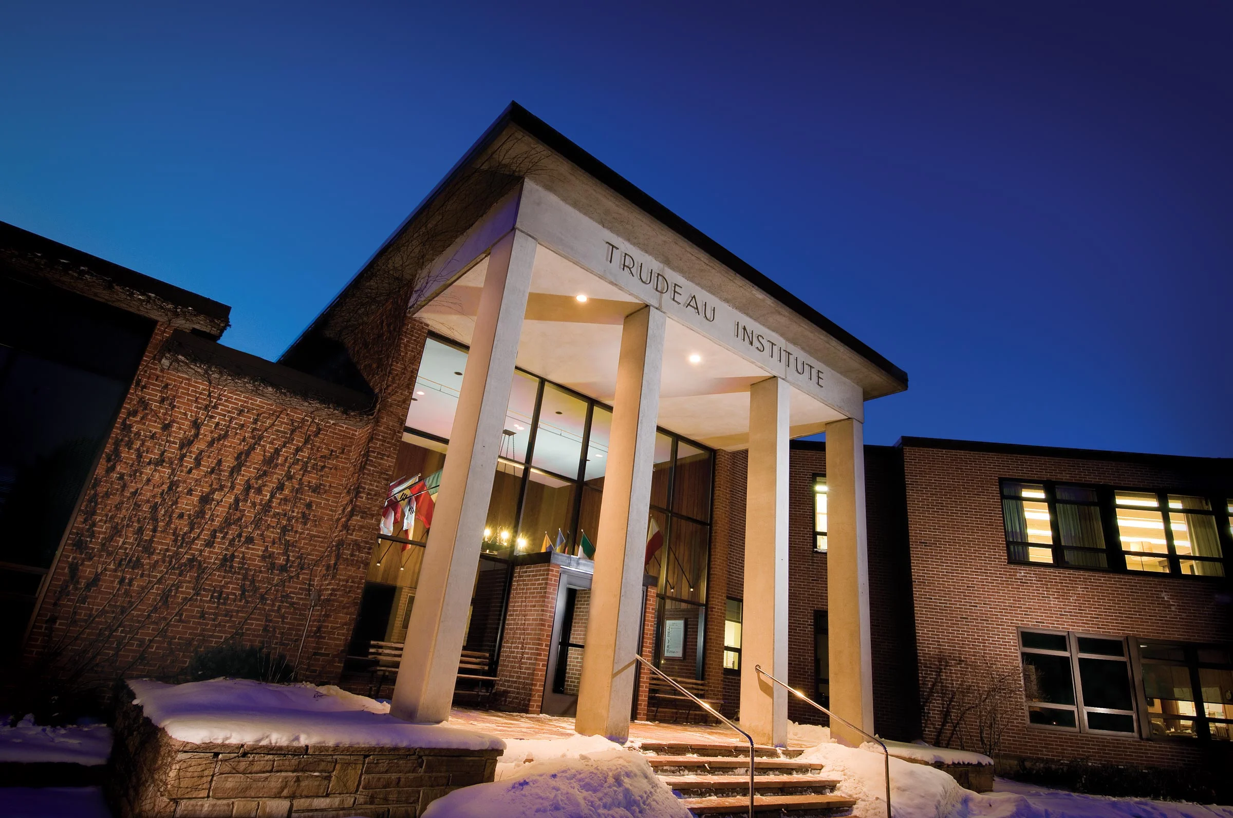 History — Trudeau Institute