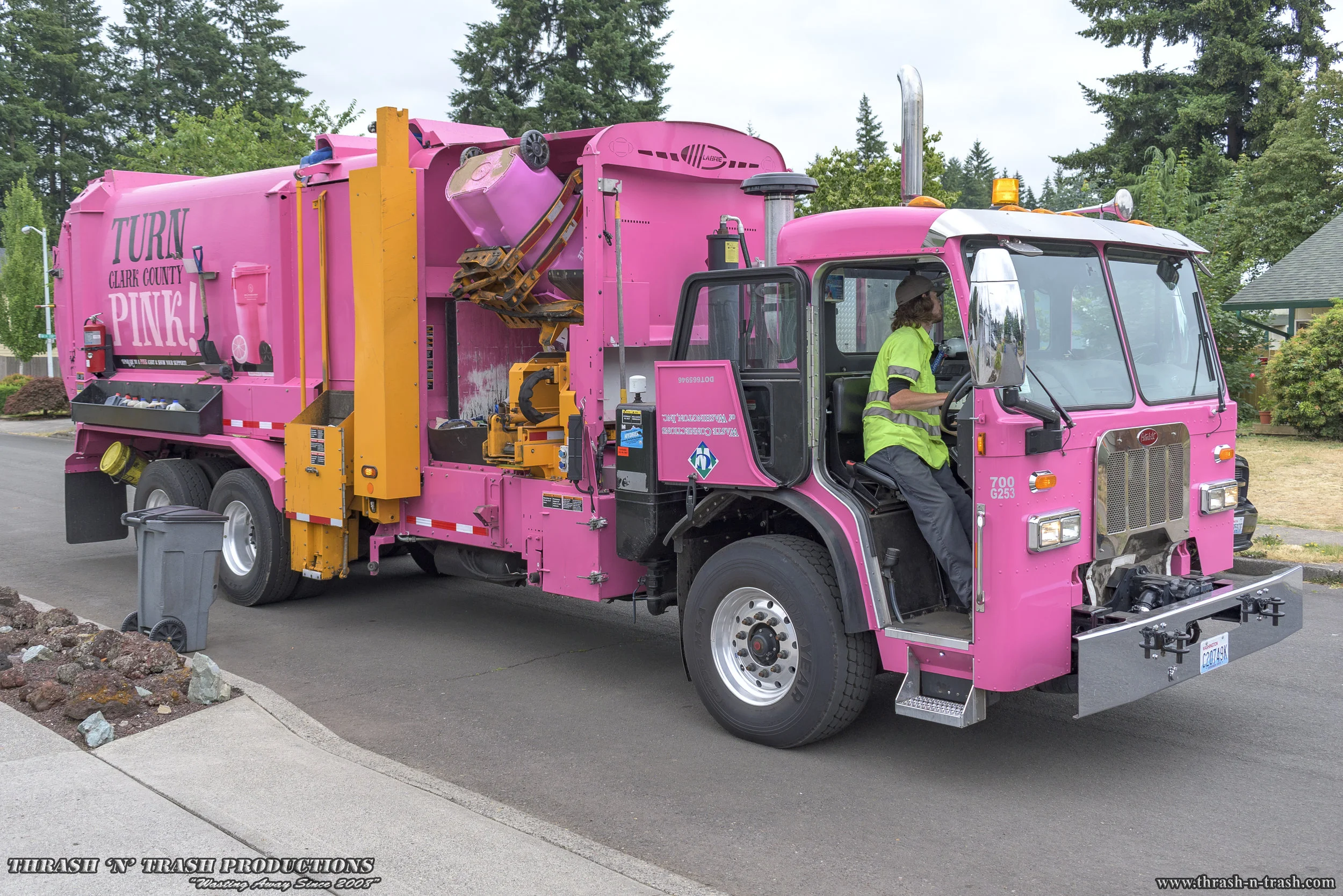 Waste Connections' Pink Recycling Truck! — Thrash 'N' Trash Productions