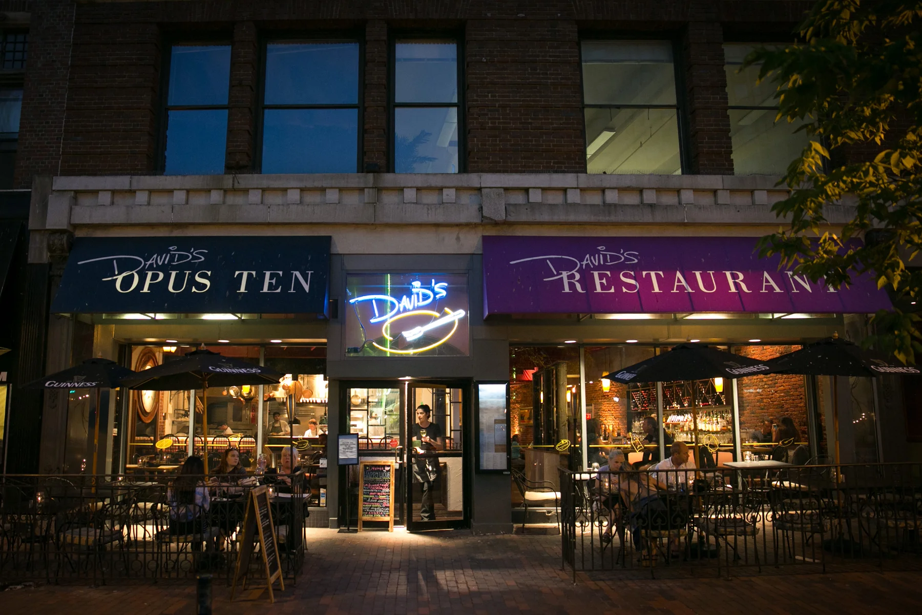 David's — David's Restaurant