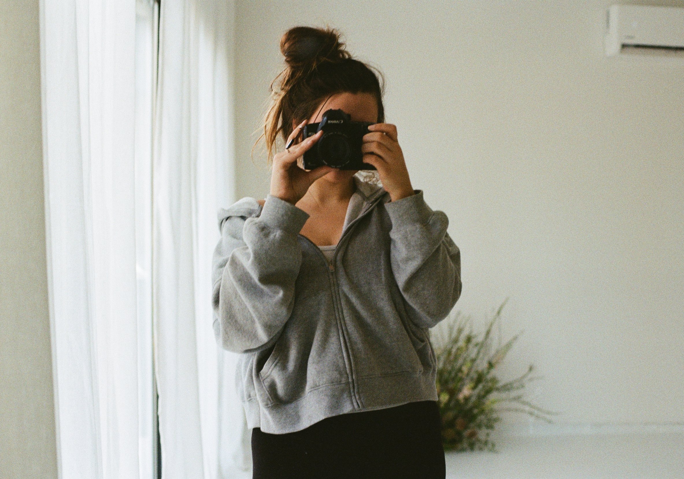 Cassie Trottier - Spokane Wedding Photographer