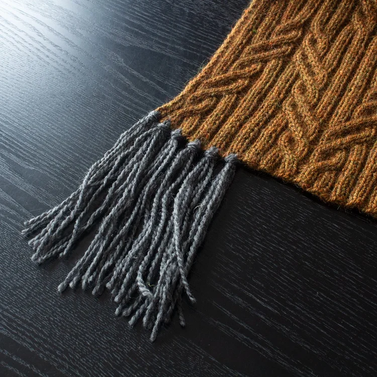 How to add fringe to a scarf — Baroque Purls