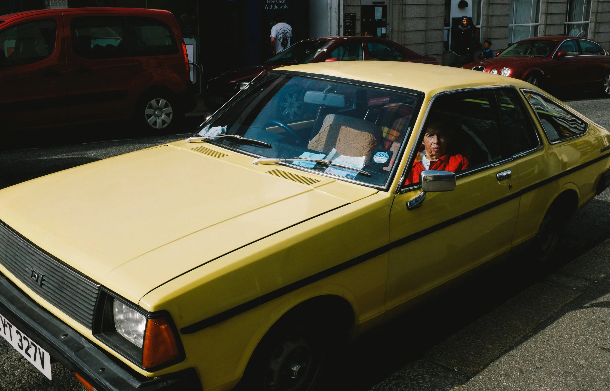 CJ FEATURES: JODI ROGERS : STREET PHOTOGRAPHY, BRISTOL, ENGLAND, 2023 ...