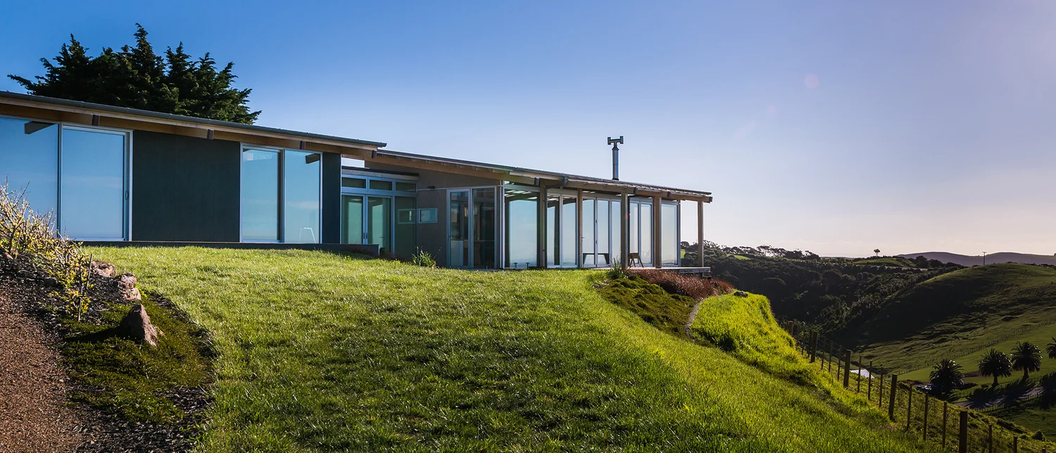 The Gatekeeper Waiheke | Charissa Snijders Architect - Regenerative ...