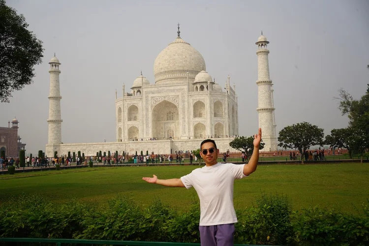 Is a Taj Mahal Tour Worth It? [2024] — Beyond The Bay