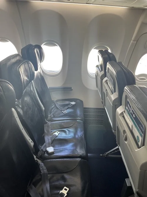 WestJet Airlines: A Comprehensive Review of my Experience [2023 ...