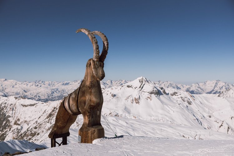The Complete Guide to Les Menuires Ski Resort France — Finding Our ...