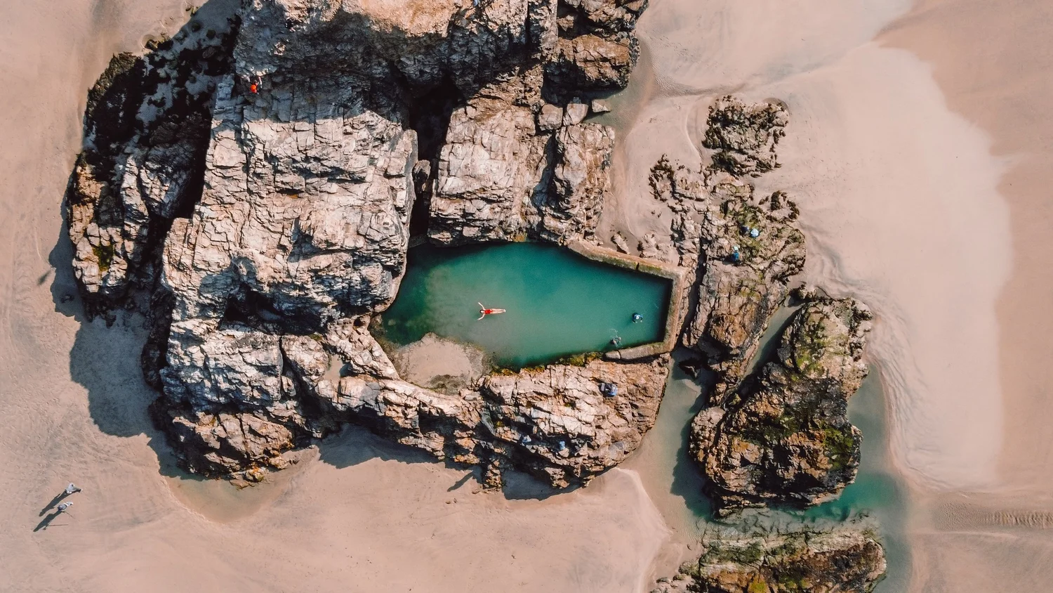Best Tidal Pools in Cornwall | 6 Outdoor swimming spots — Finding Our ...