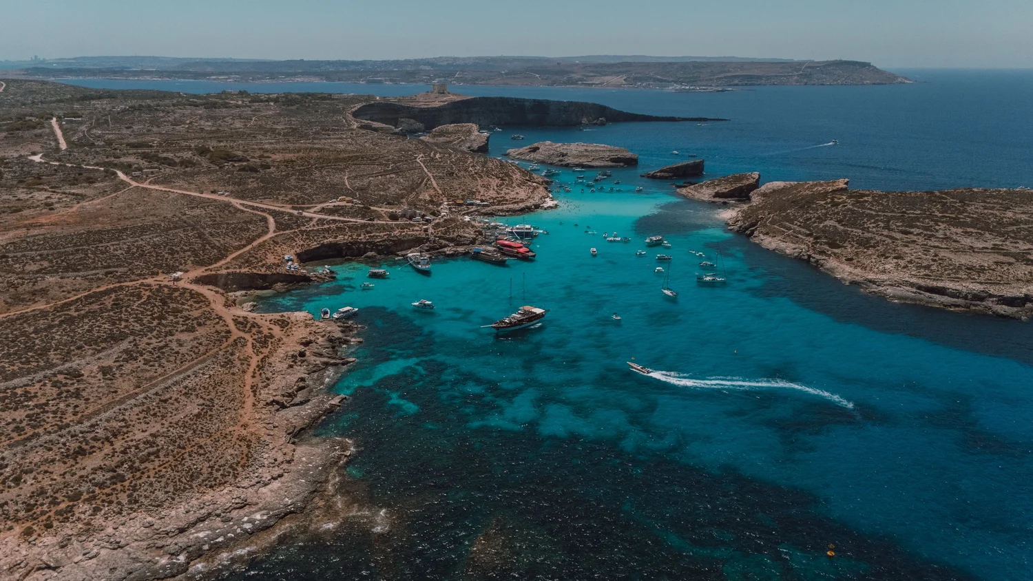 A Complete Guide to Blue Lagoon Malta | Kayaking & Tips to Avoid Crowds ...