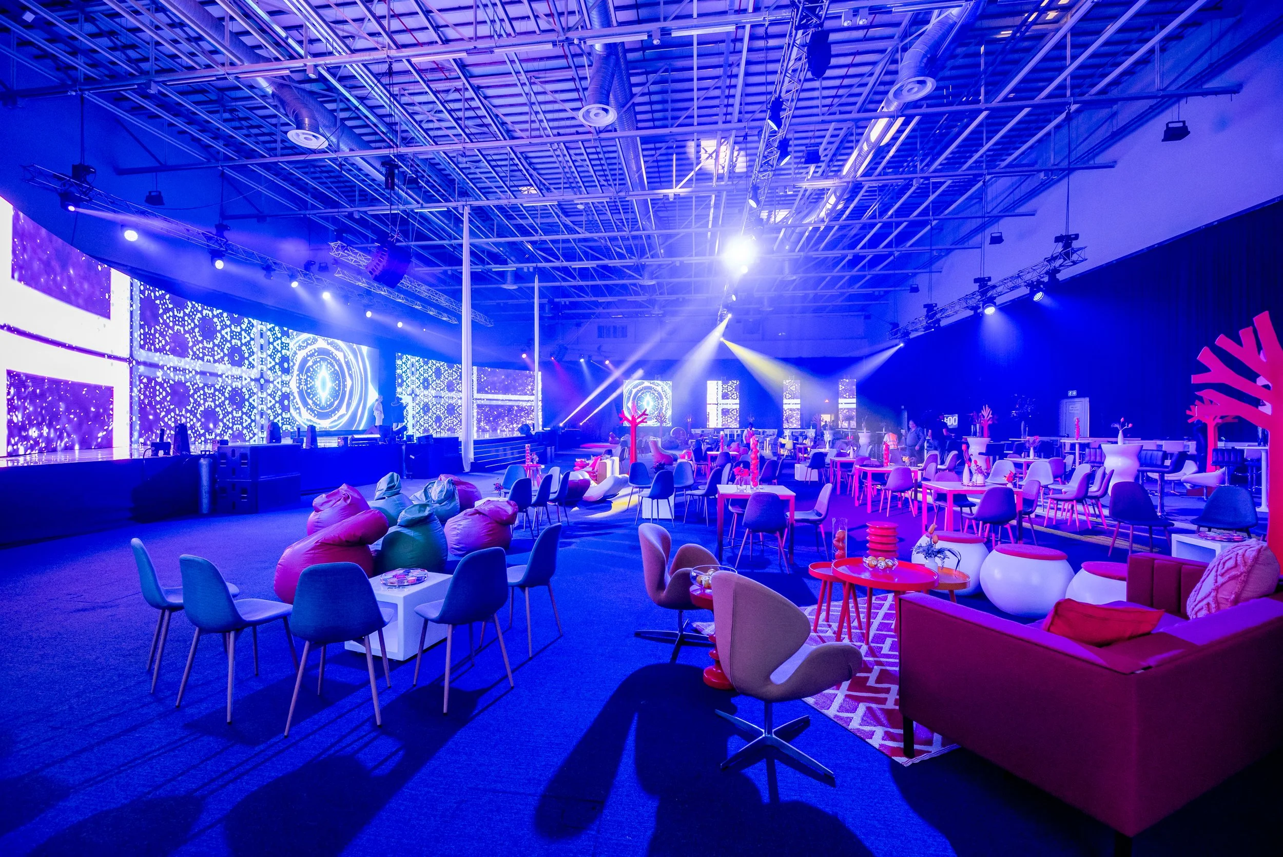 Gallery — EPH Group