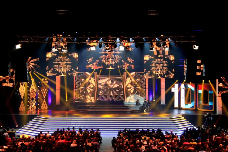 Stage & Structures — EPH Group