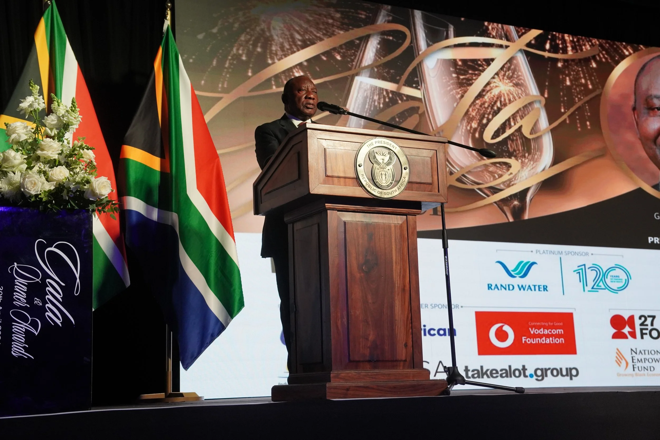 Gallery — EPH Group