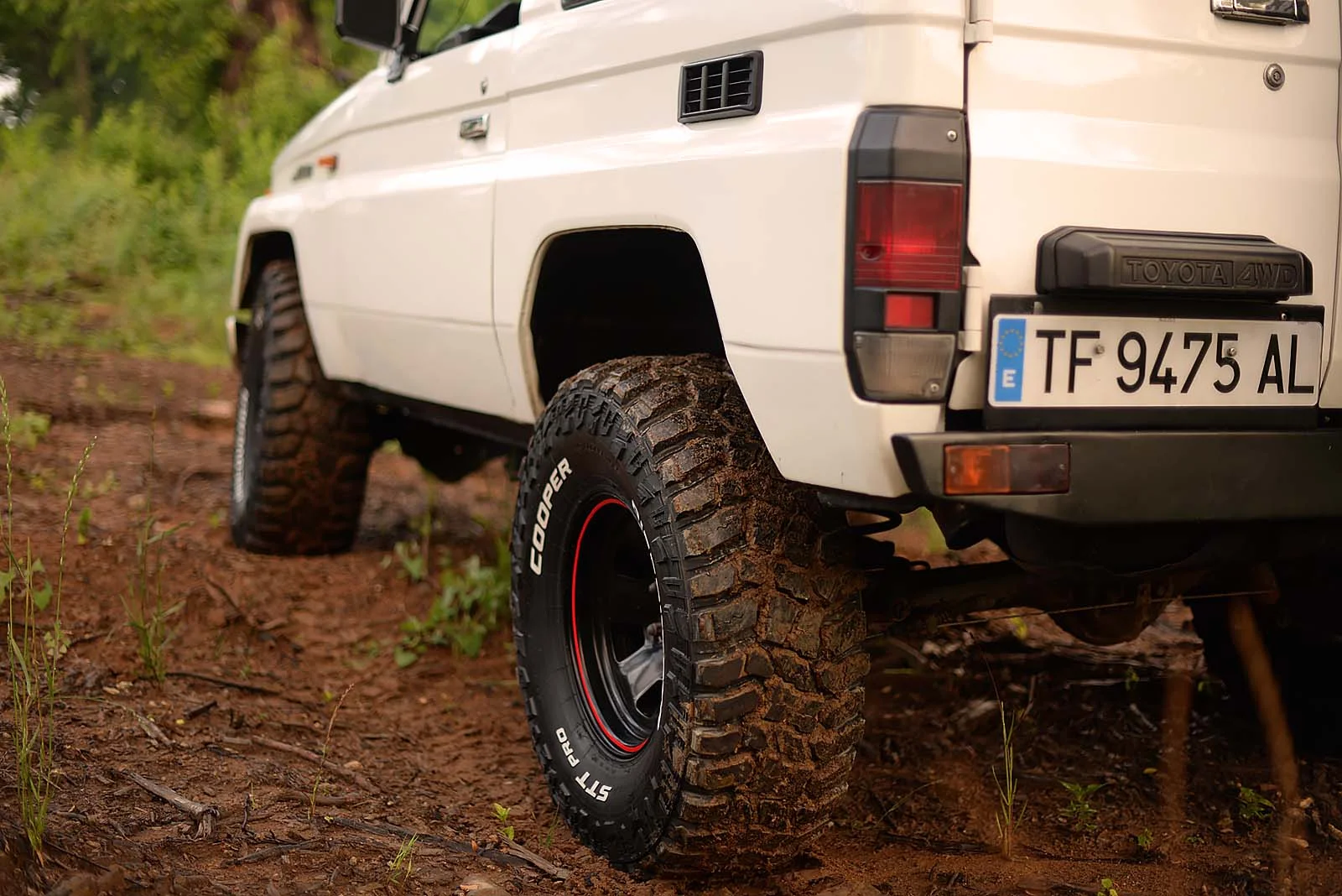 1990 Toyota LJ70 Land Cruiser - Commonwealth Classics