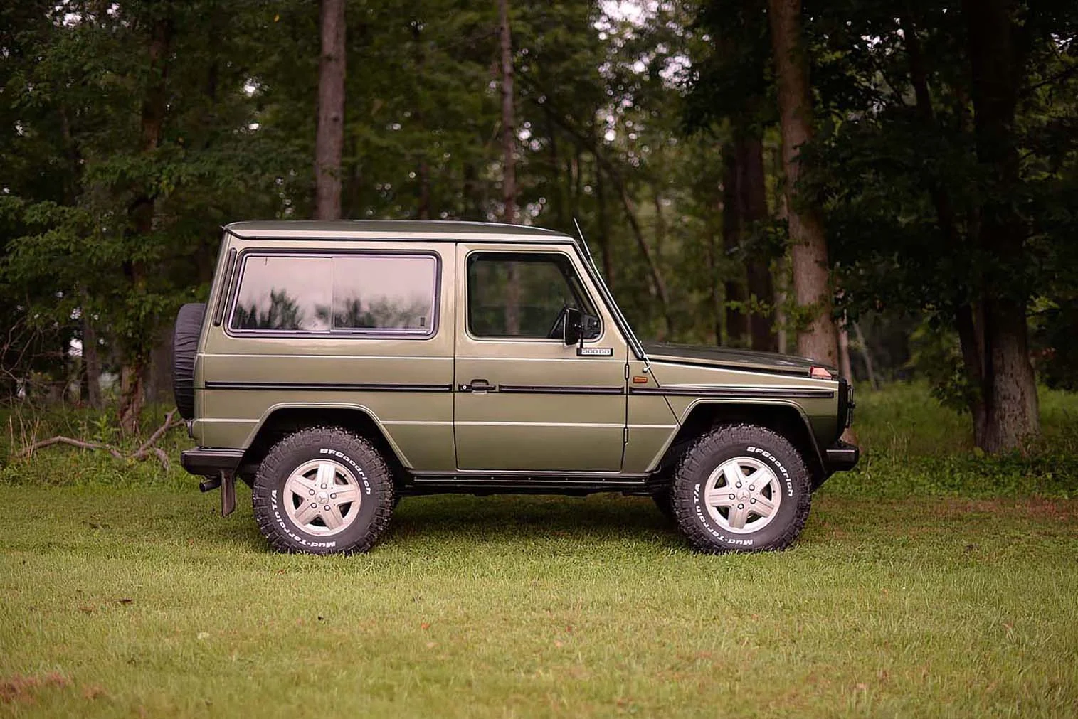 1984 Mercedes-Benz 300GD - Commonwealth Classics