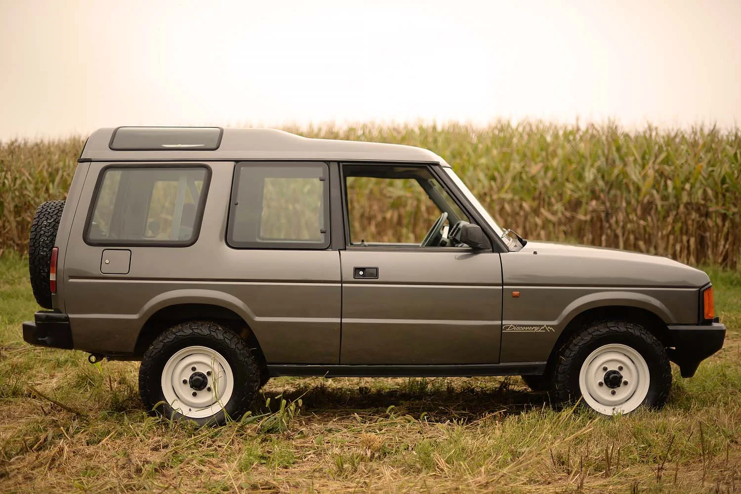1992 Land Rover Discovery - Commonwealth Classics