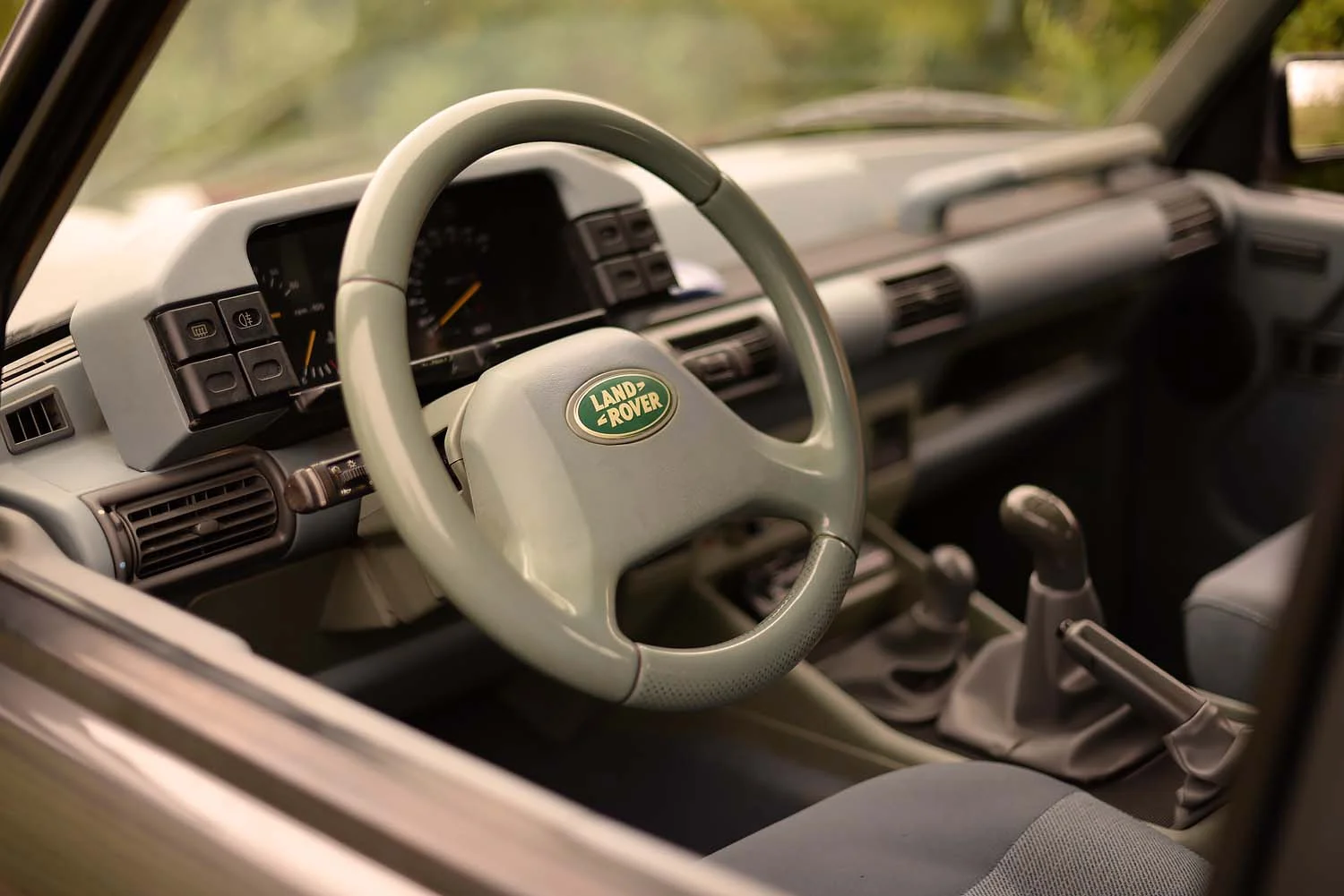 1992 Land Rover Discovery - Commonwealth Classics