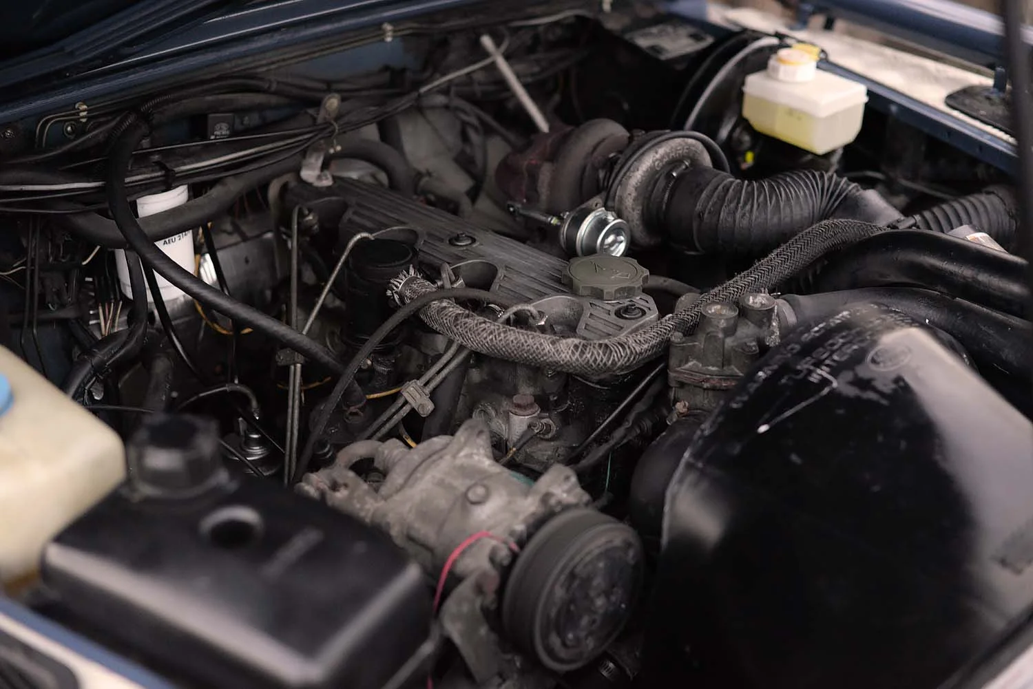 1991 Land Rover Defender 90 - Commonwealth Classics