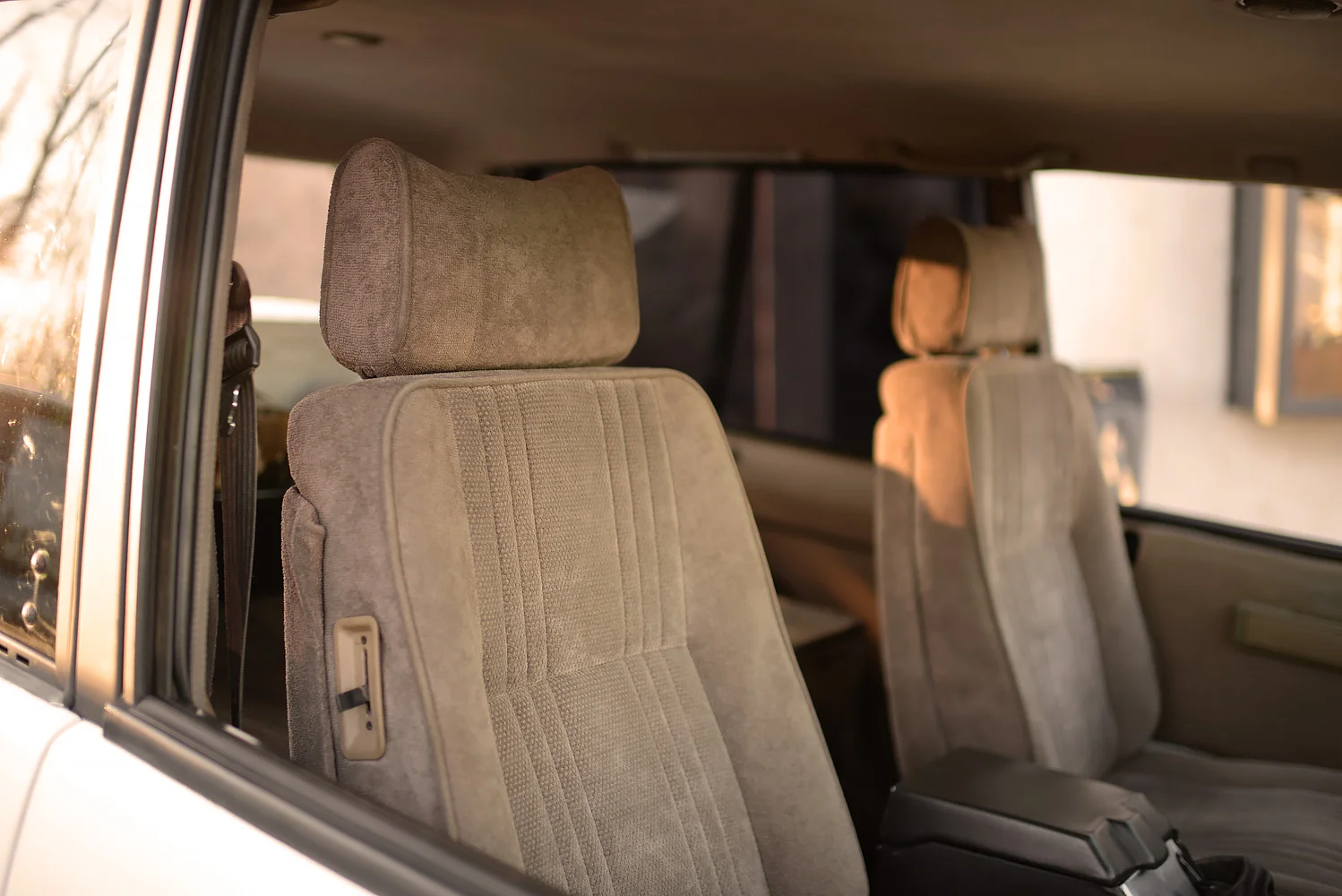 1982 Land Rover, Range Rover Classic - Commonwealth Classics