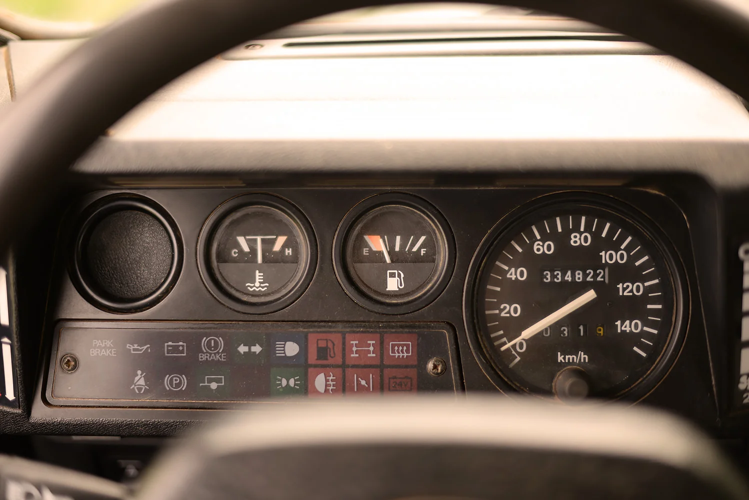 1994 Land Rover Defender 90 - Commonwealth Classics