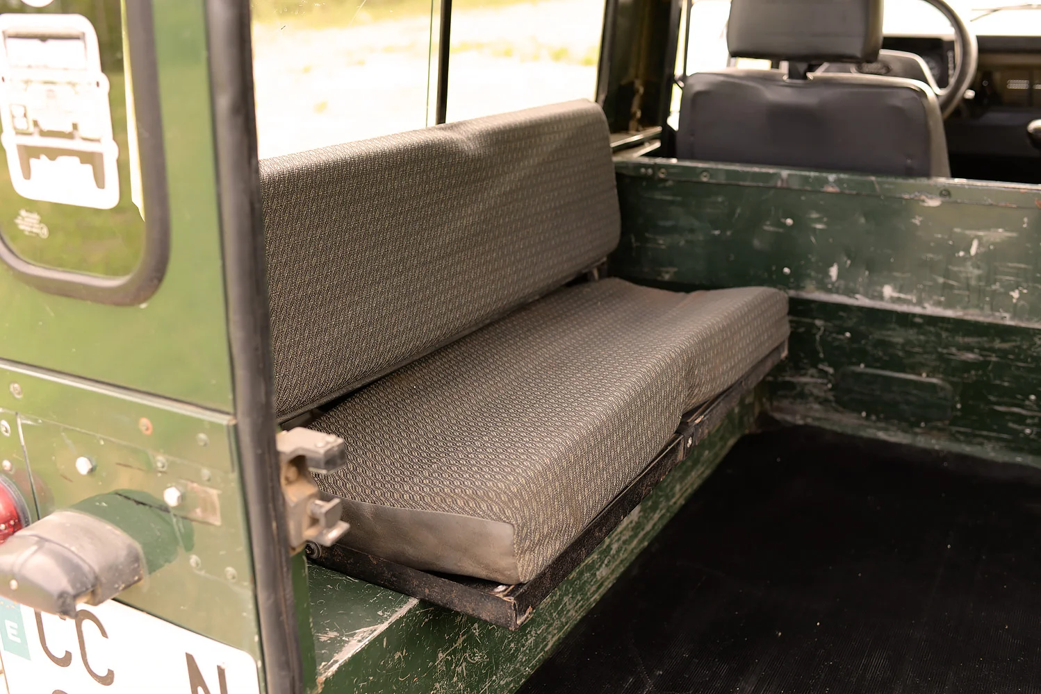 1994 Land Rover Defender 90 - Commonwealth Classics