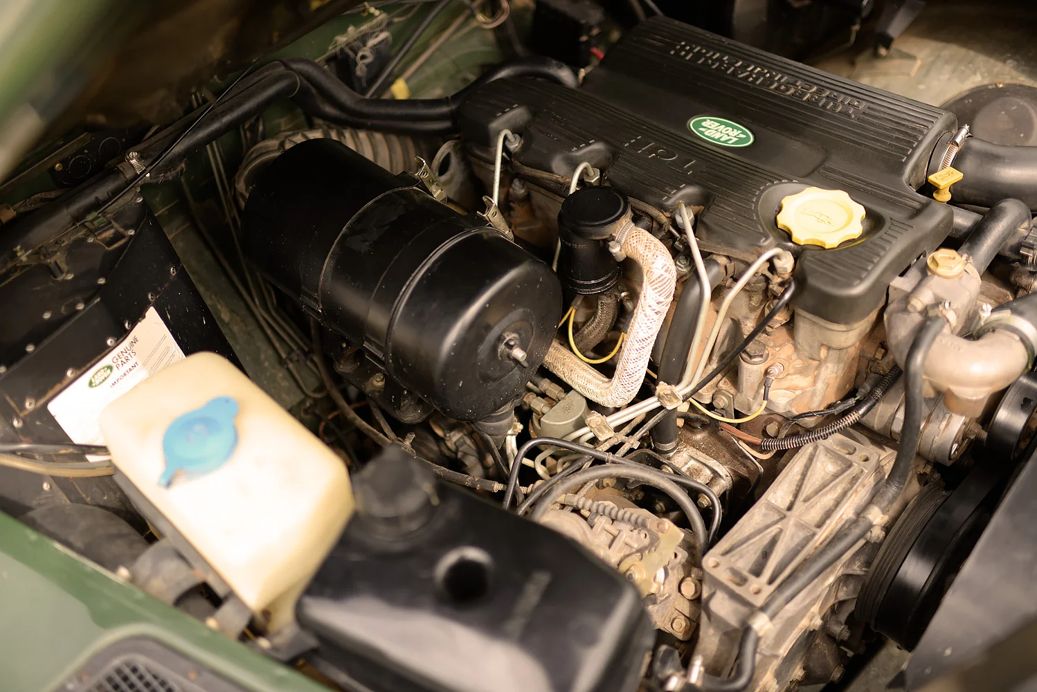 1994 Land Rover Defender 90 - Commonwealth Classics