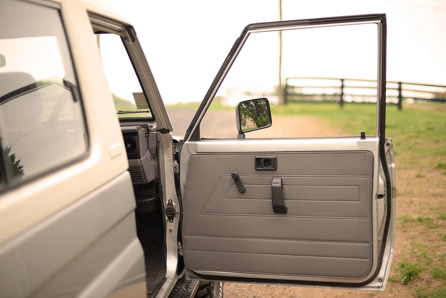 1987 Toyota BJ73 Land Cruiser - Commonwealth Classics