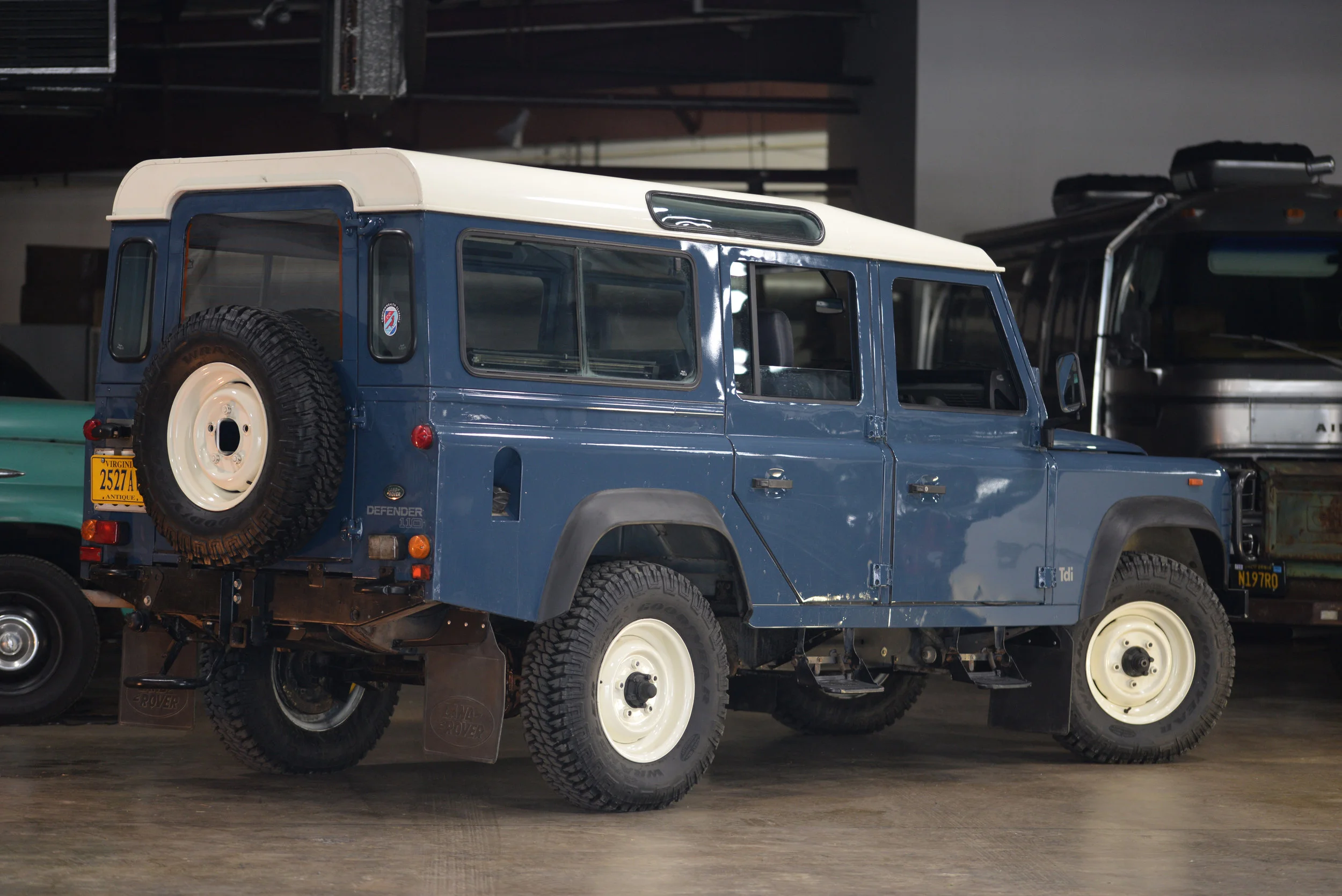 1991 Land Rover Defender 110 - Commonwealth Classics