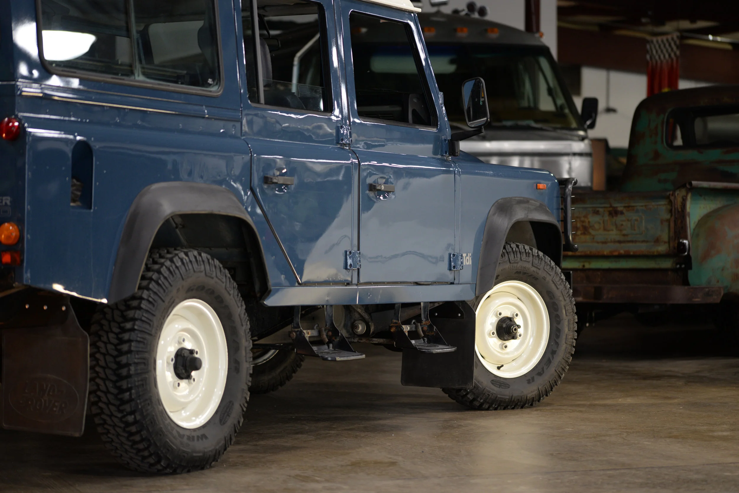 1991 Land Rover Defender 110 - Commonwealth Classics