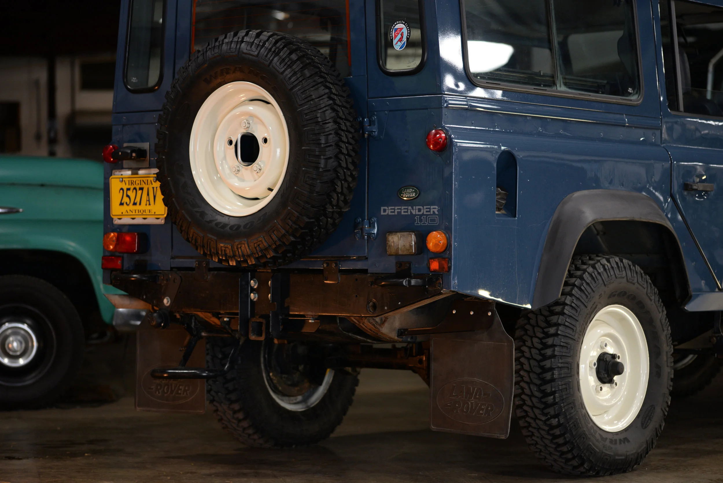 1991 Land Rover Defender 110 - Commonwealth Classics