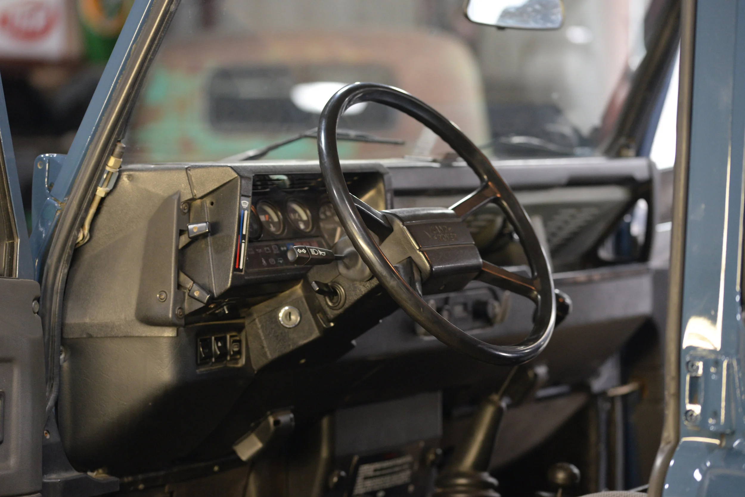 1991 Land Rover Defender 110 - Commonwealth Classics